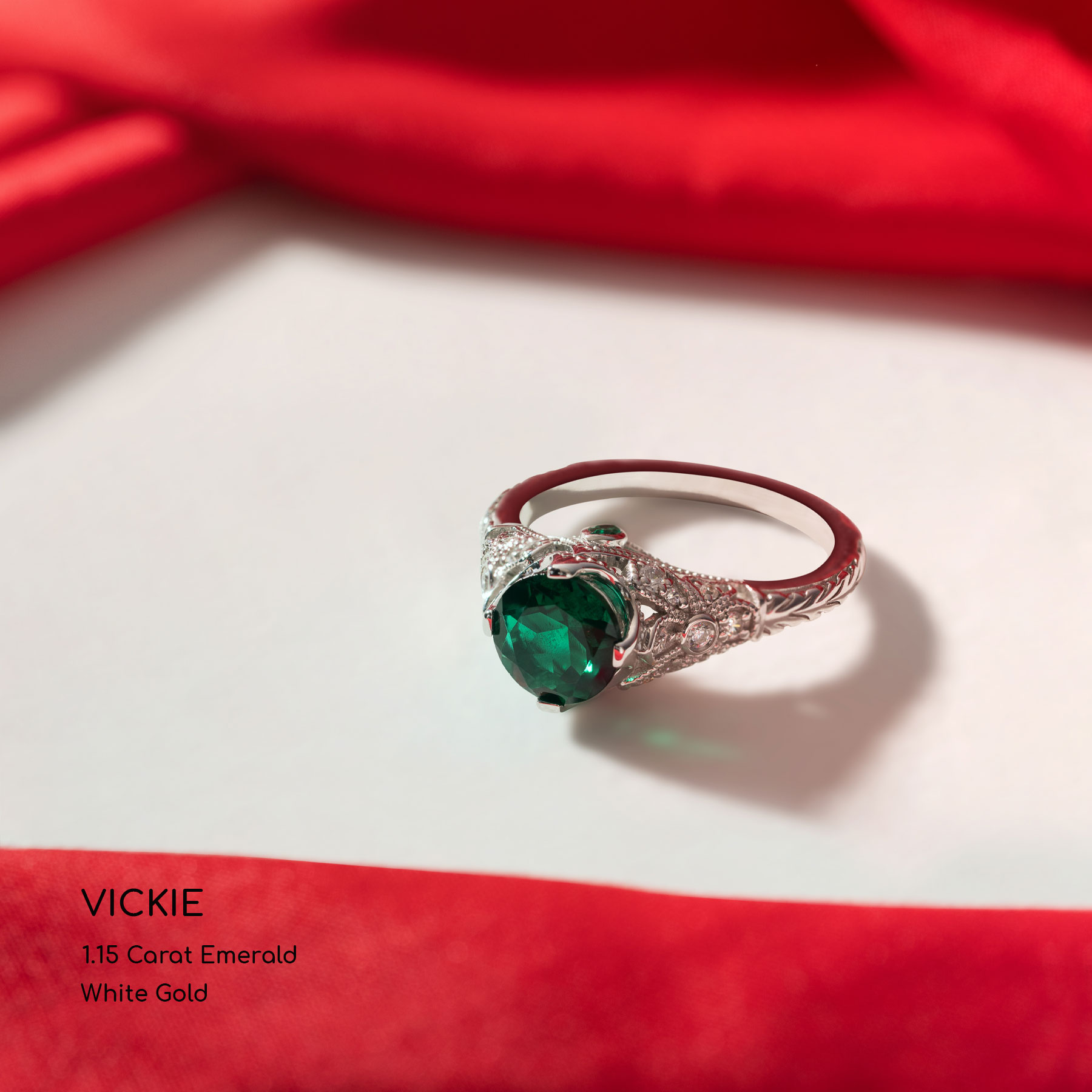 Vickie Ring with Round Alexandrite, VS Diamond, SI Diamond | 1.73 ...