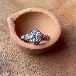 Engagement Rings, Wedding Bands & Custom Diamond Jewelry | Diamondere